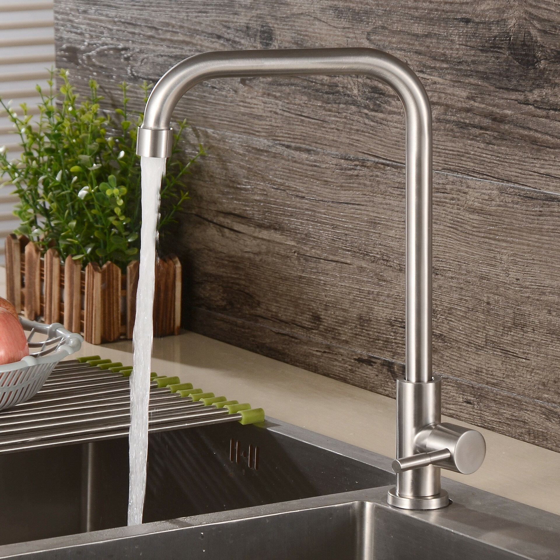 Кухонный смеситель из нержавеющей стали для горячей и холодной воды, раковина, домашний, защита от брызг, вертикальный, одинарный холодный, 360-градусный поворот