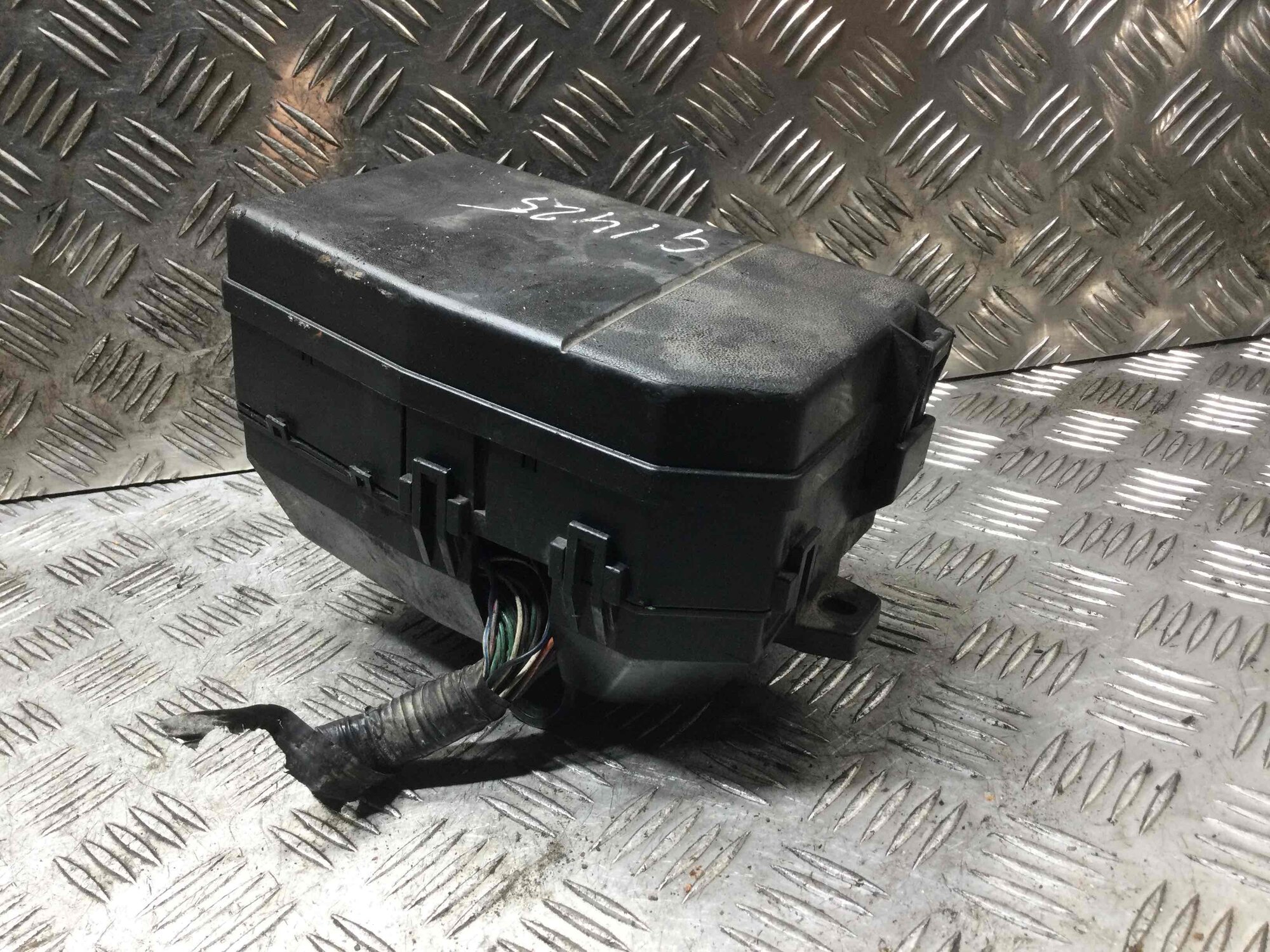 Б/У Блок предохранителей Ford Mondeo 3 поколение (2000-2003) 2001 г.