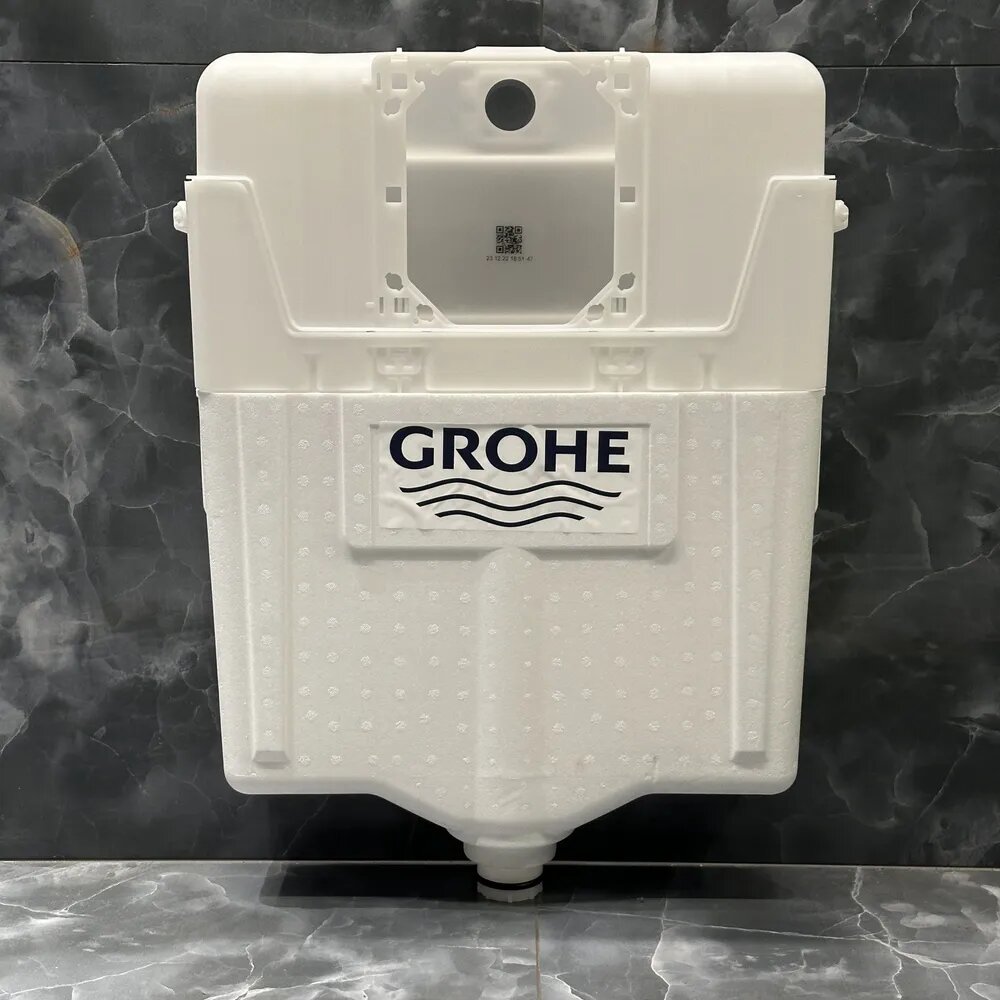 Бачок для инсталляции GROHE 66351ED7 - корпус бачка в шумоизоляции без внутренних клапанов и наполнения.