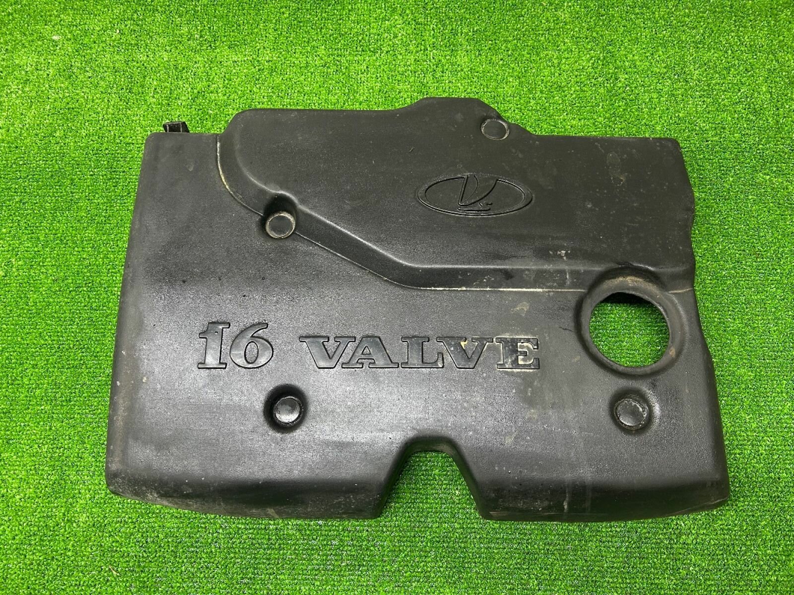 Крышка двигателя ваз (LADA) Priora