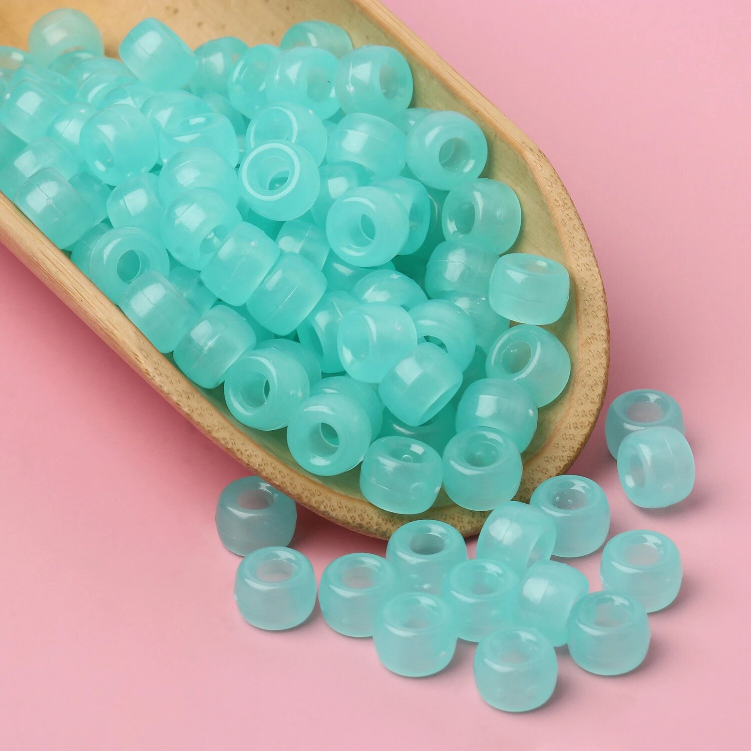 Светящиеся бусины пони, акриловые бусины с большим отверстием, меняющие цвет, светящиеся в темноте, свободные бусины, ювелирные браслеты, рождественские аксессуары, 100 шт.