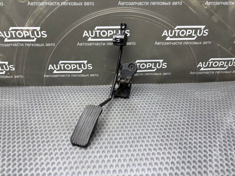 Педаль газа