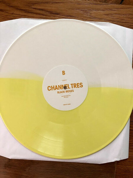 Channel Tres - Black Moses (500шт в мире Yellow-White Split USA Limited) Цвет: "Желто-Белый", Ультра-Редкая Виниловая Пластинка из США