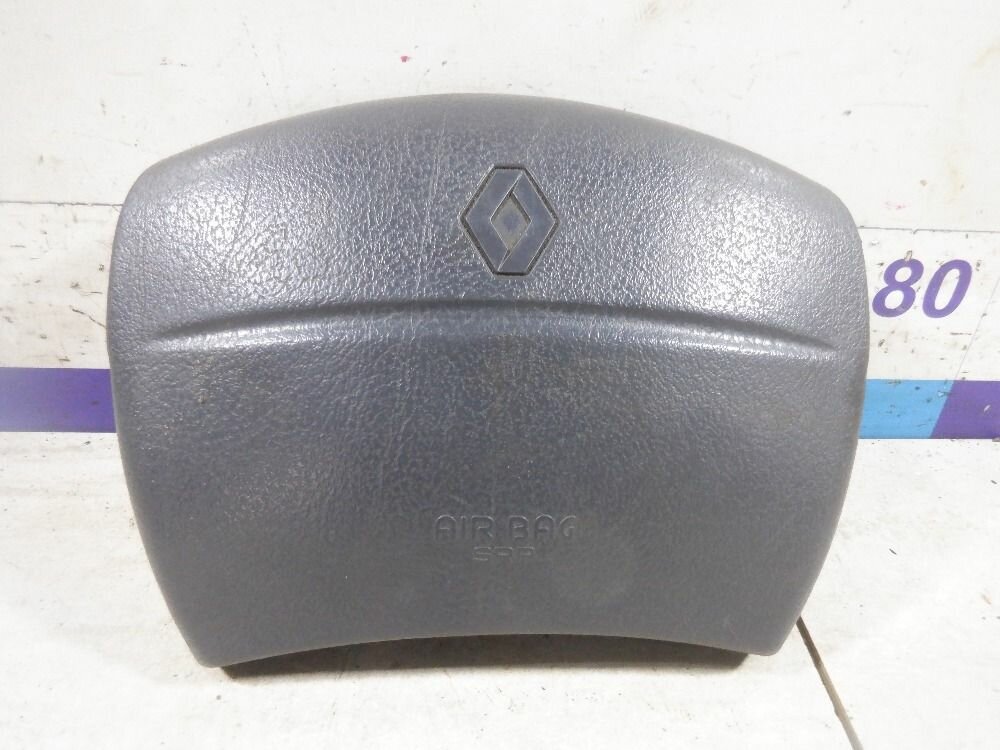 Подушка безопасности в руль Renault Laguna I