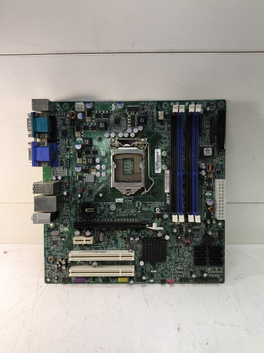 Материнская плата Acer h57h-AM 1156