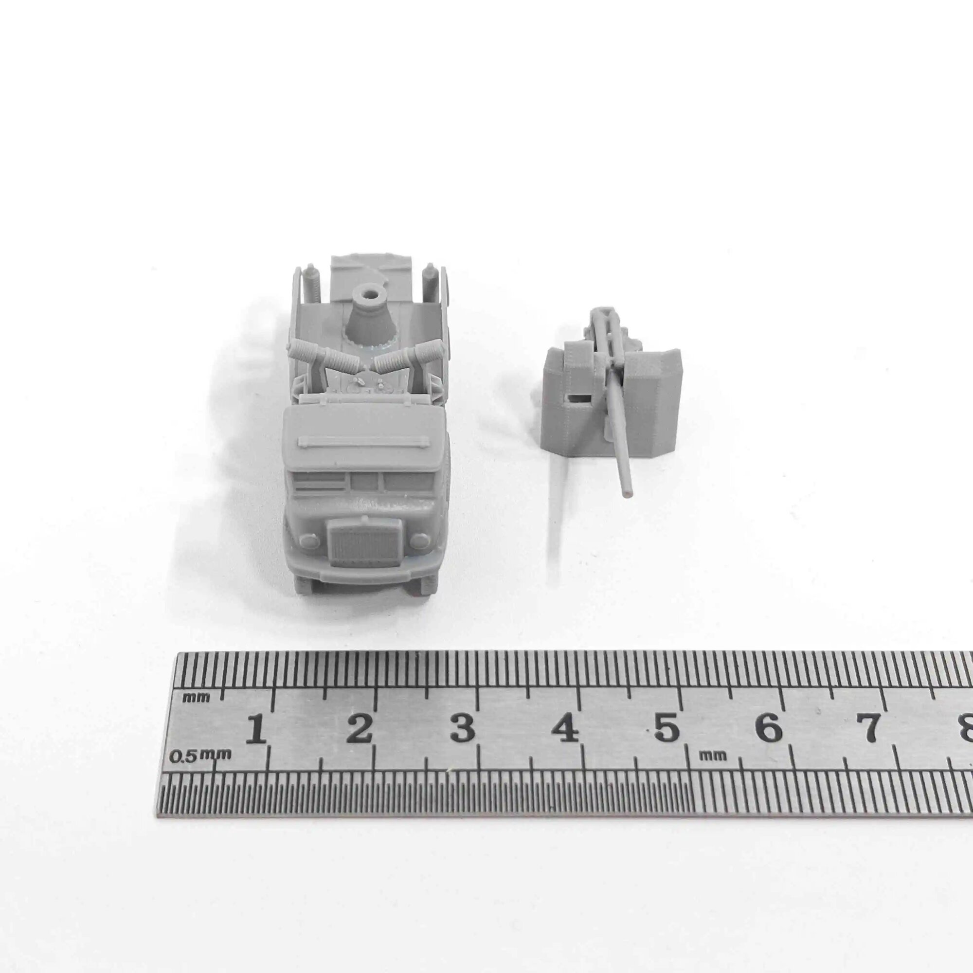Модель самоходного орудия Tusk Model 1/144 Breda 51 & 52 90/53