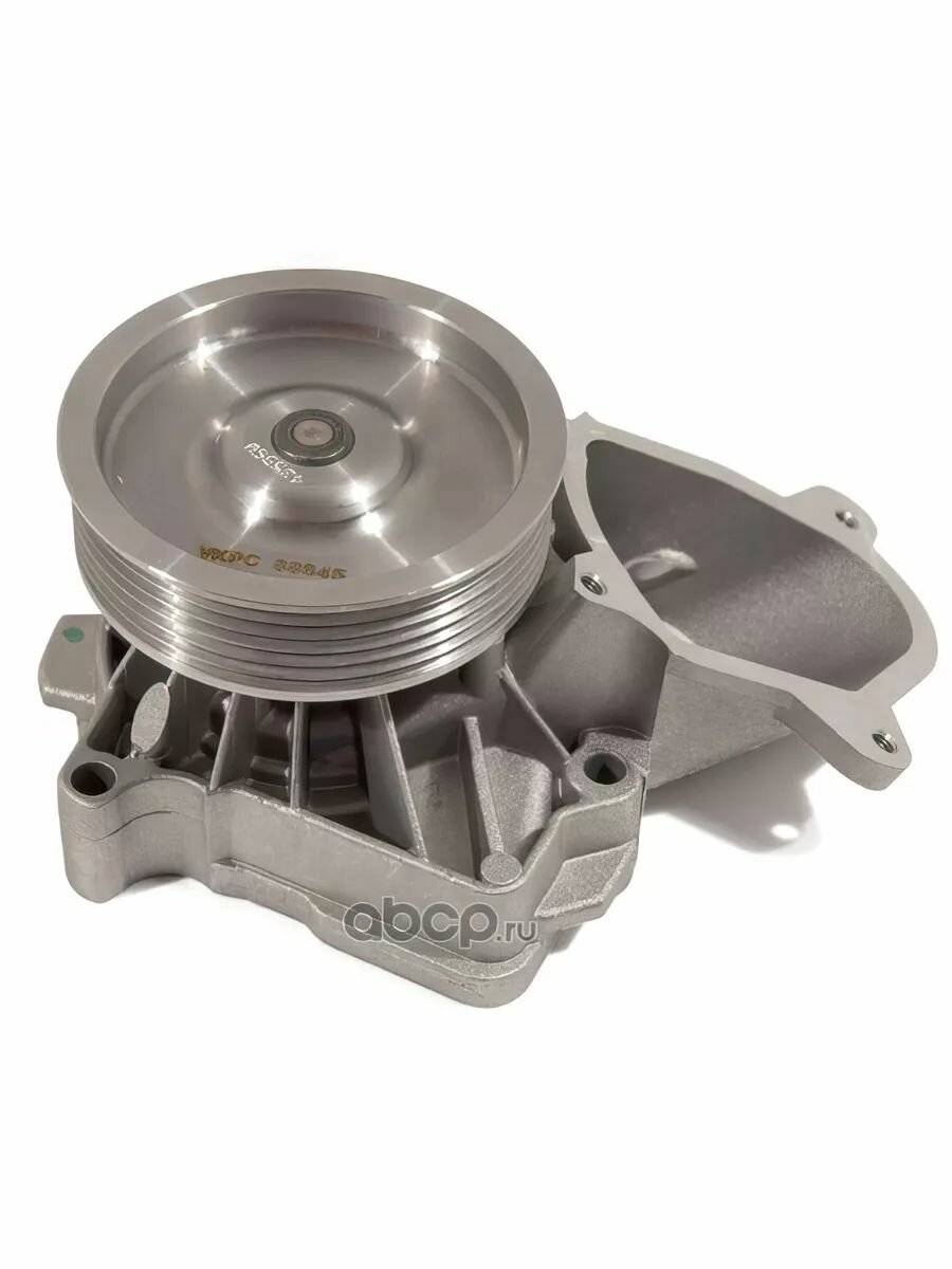 Насос водяной (помпа) 525D 530D