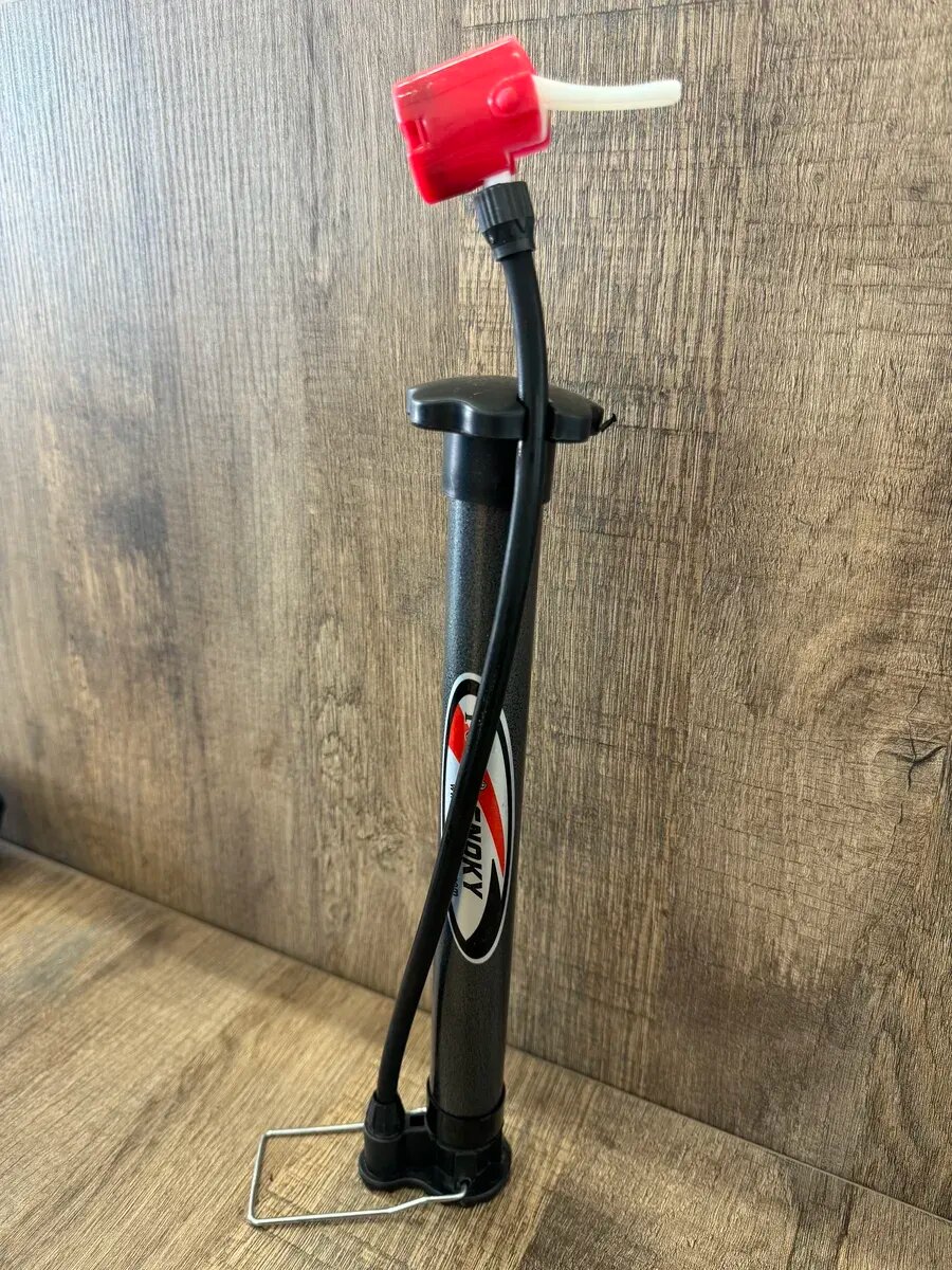 Насос для велосипеда ручной "Ромашка", длина насоса 21 см. черный