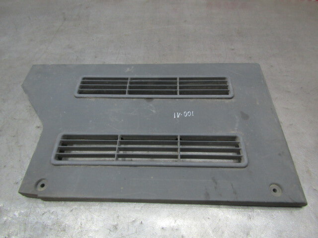 Перегородка вещевого ящика Iveco Stralis