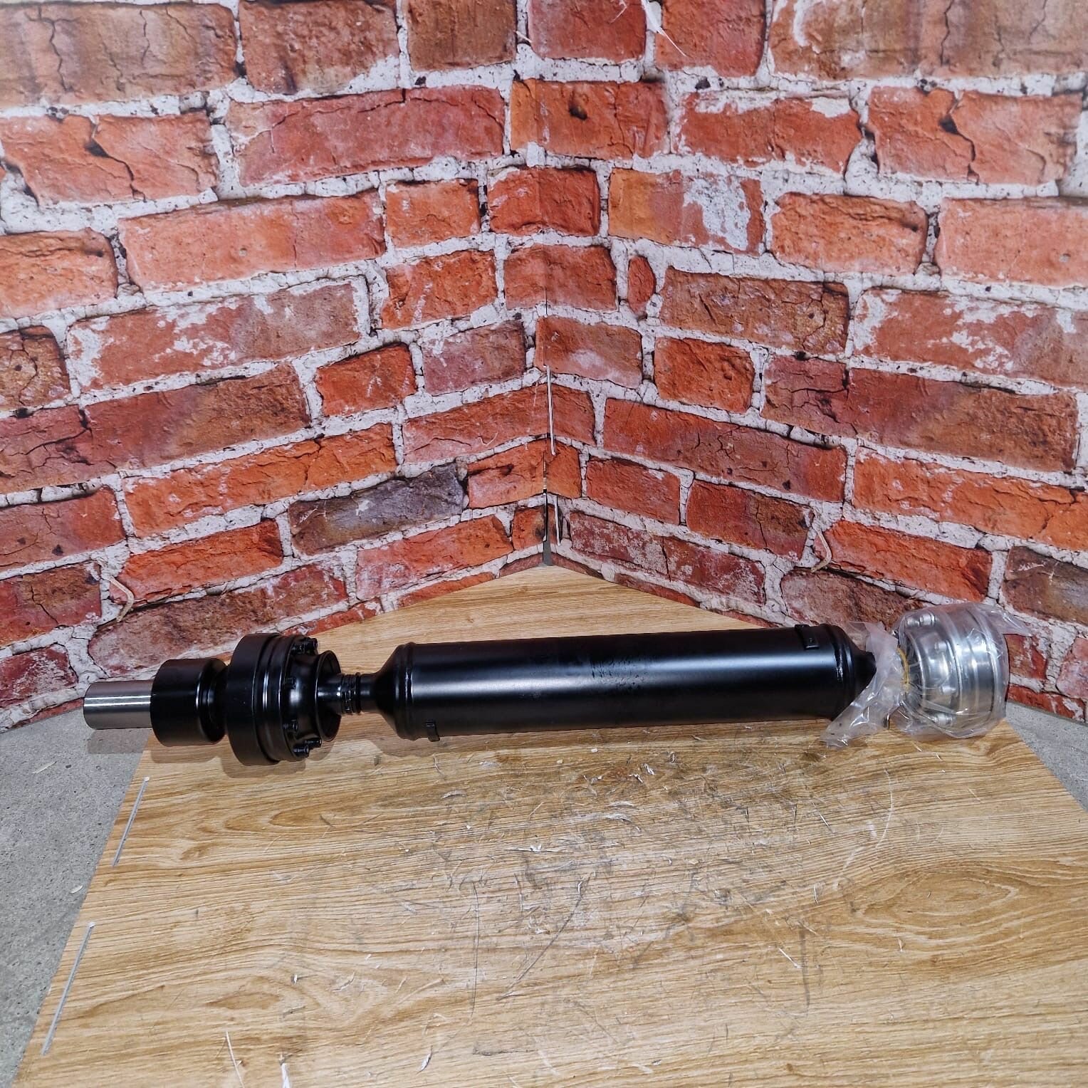 Вал карданный промежуточный для а/м Газел, собол 3302 4Х4" Н/О со ШРУС (под 8 болтов)