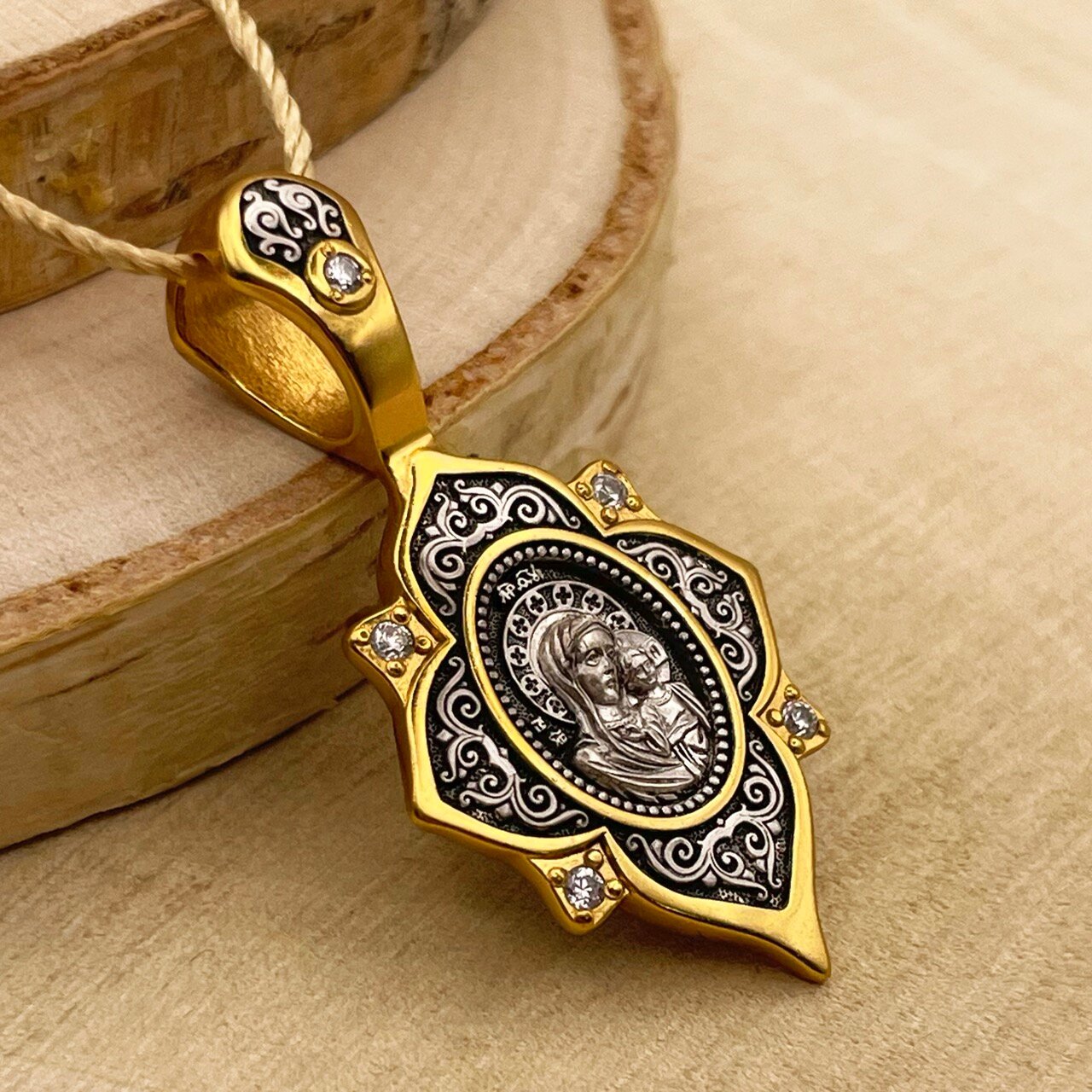 Подвеска, серебро, 925 проба, чернение, золочение, оксидирование, фианит