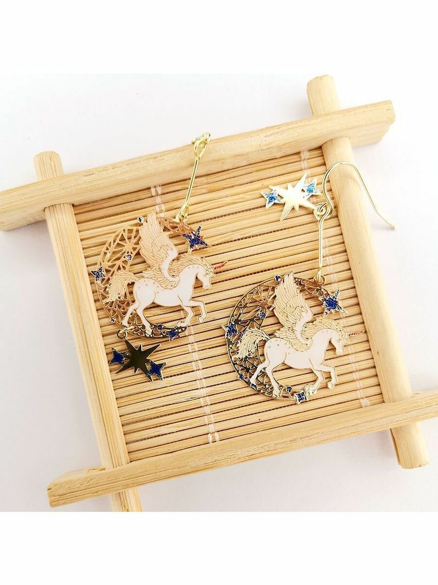 Серьги непарные, эмаль, жемчуг имитация, акрил