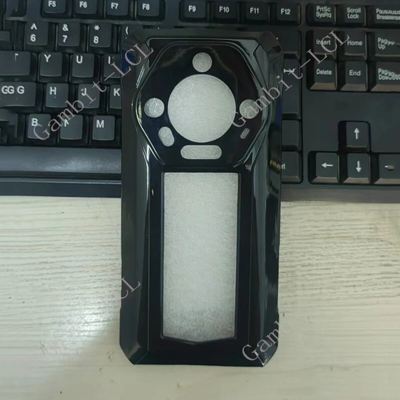 Черный чехол Armor 30 Pro из ТПУ