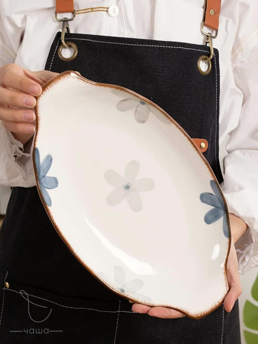 Блюдо сервировочное овальное с ручками Chasha Цветочки, фарфор