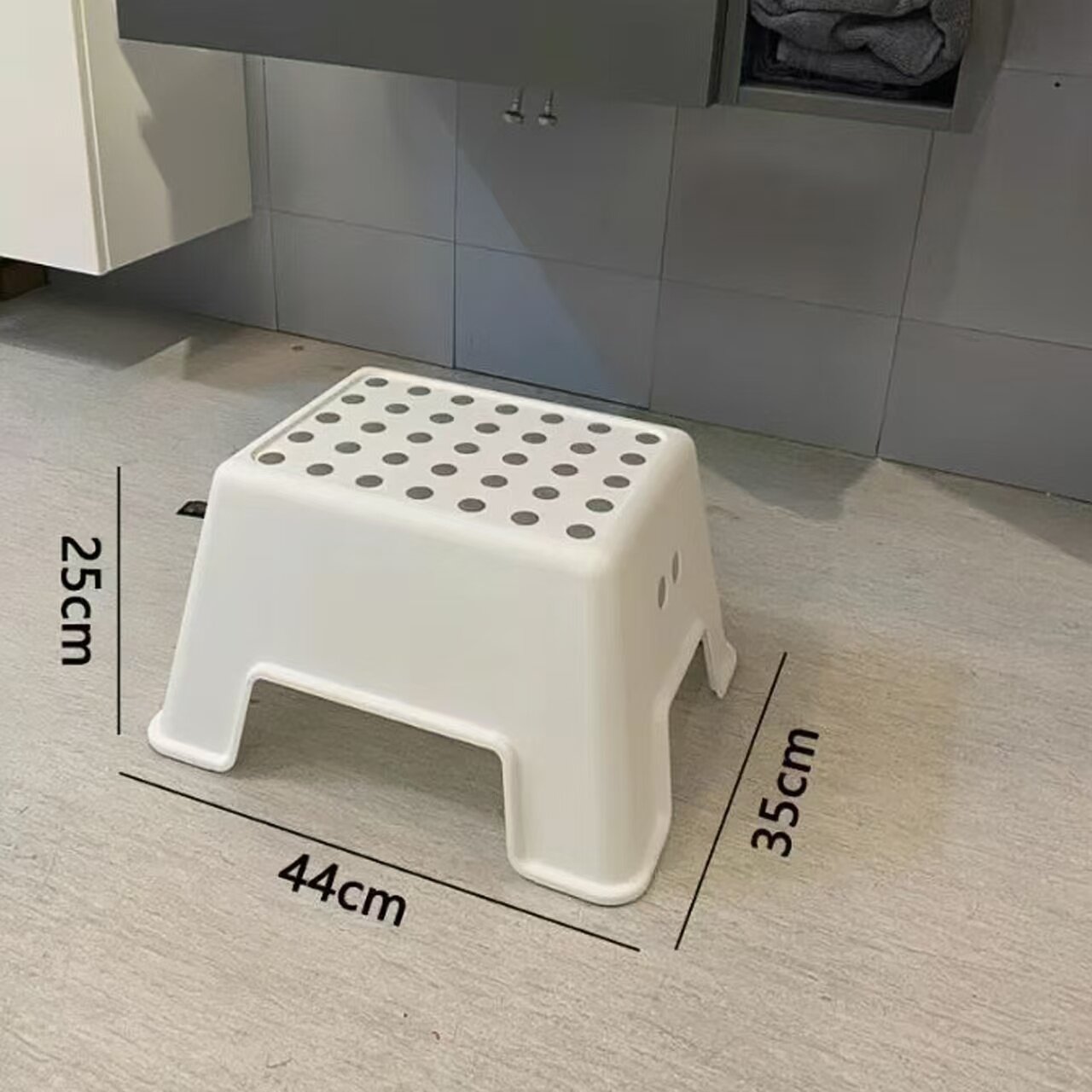 Стул-подставка "Табурет", для ног, ABS-пластик, до 100кг, для ванной, белый