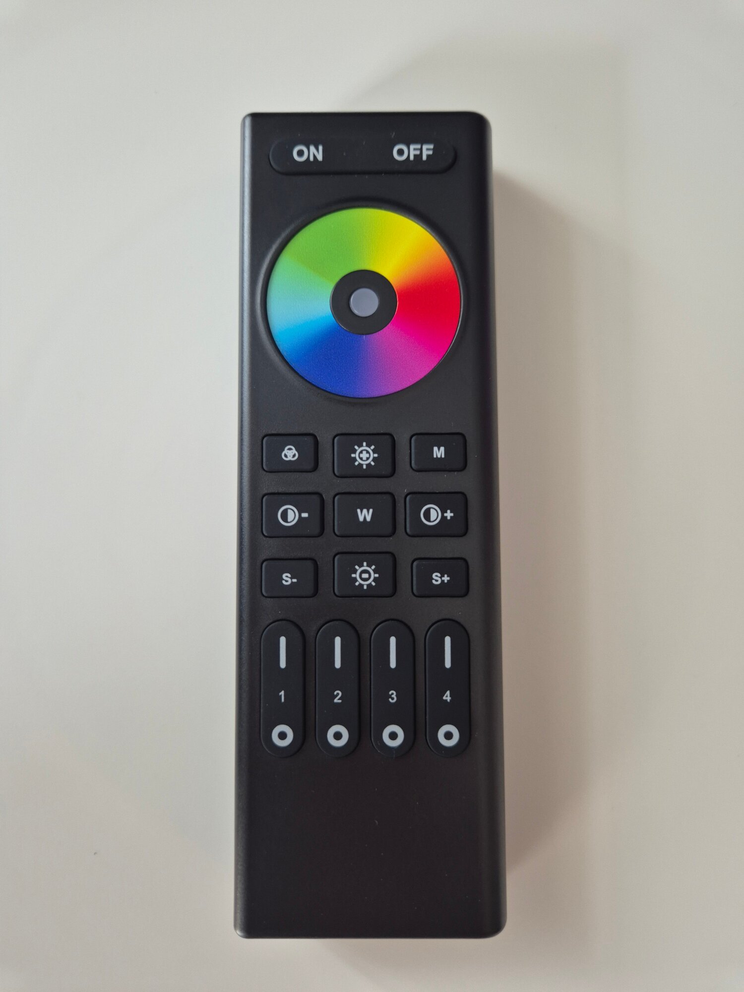 Пульт управления LED освещением 4-зонный RGB/RGBW/RGBBCCT, RFB2.4G