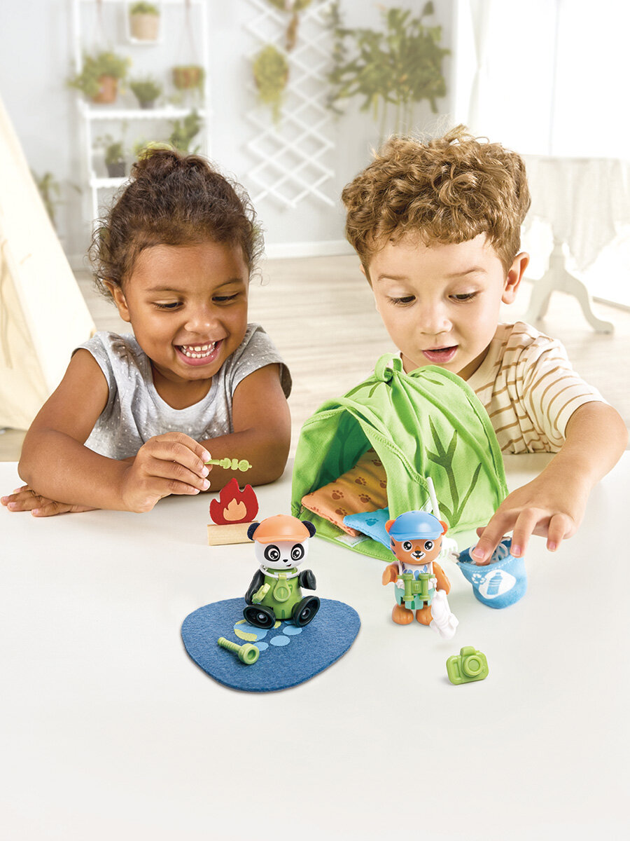 Игровой набор фигурок серии Мини-дом Hape "Эко кемпинг" E3420_HP