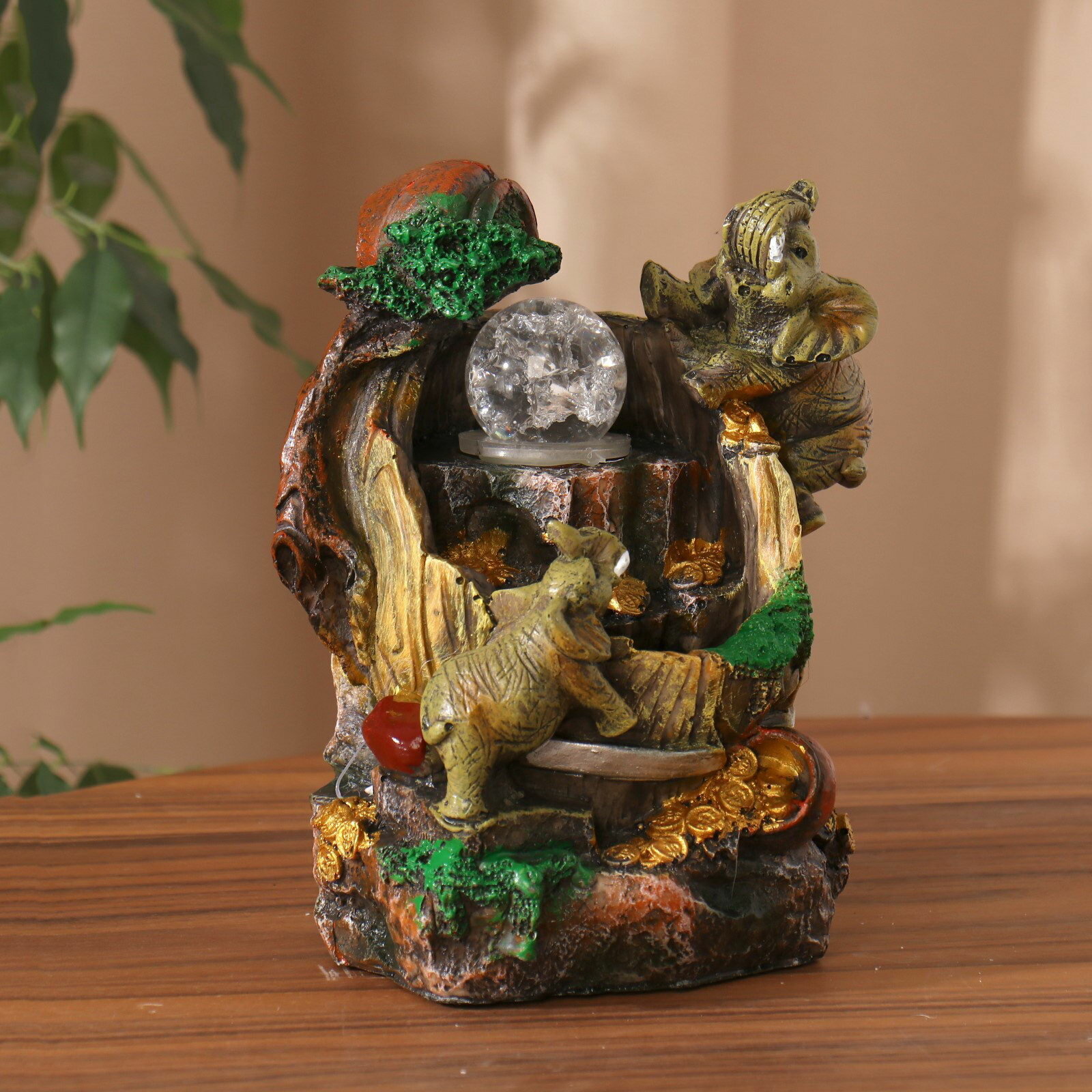 Фонтан настольный "Слоны с монетками, в горах", 20x13 см, с подсветкой