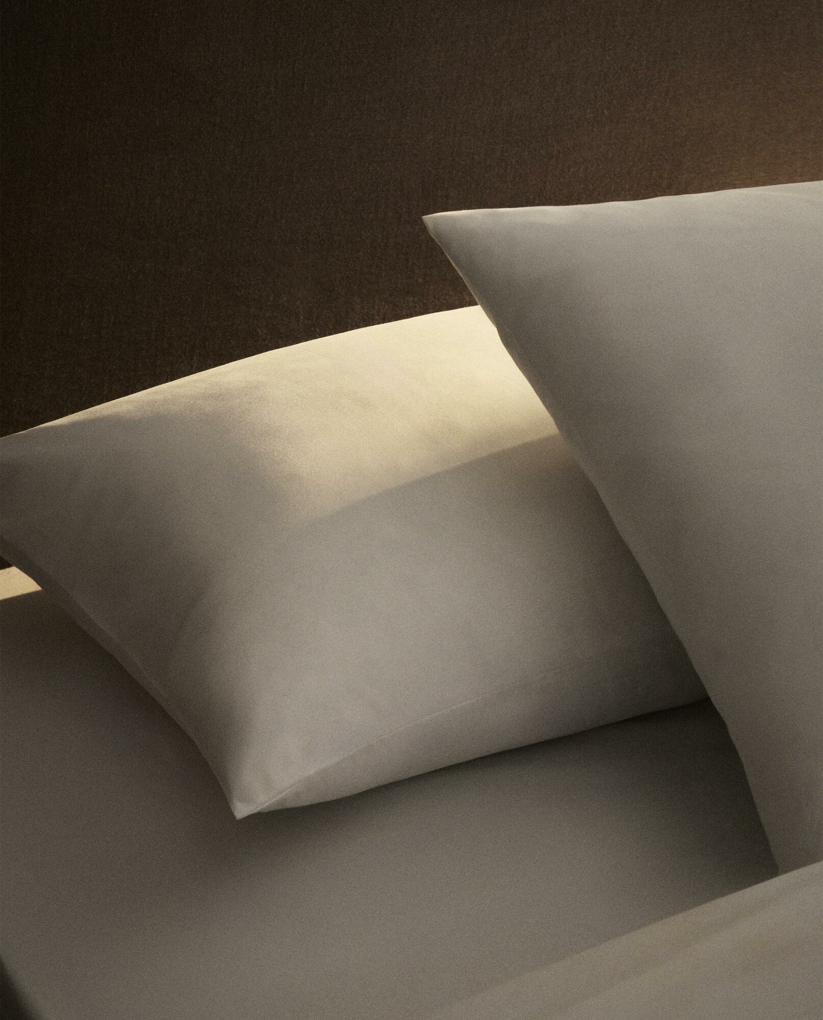 Наволочка из перкаля (плотность 200 нитей), 50 x 75 cm , white. Бренд - Zara Home
