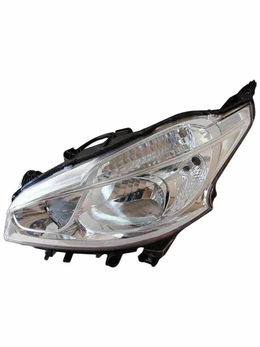 Фара левая Peugeot 208