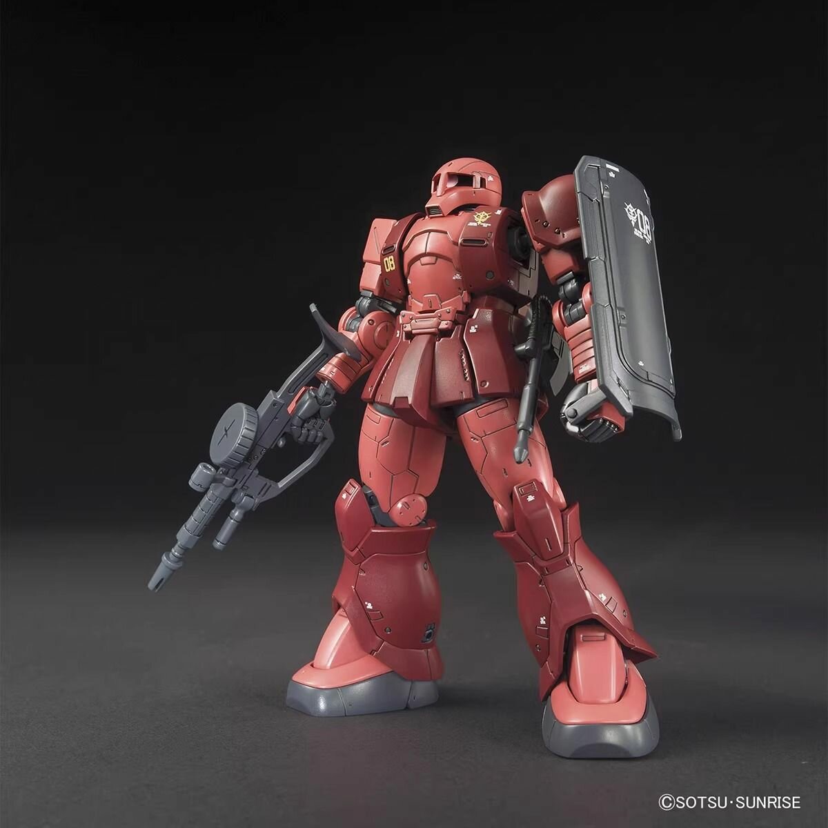 Фигурка Bandai HG 1/144 MS-05 ZAKU I CHAR AZNABLE MOBILE SUIT Model