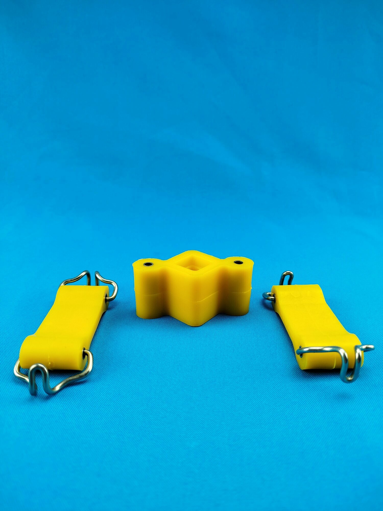 РК крепление глушителя "CS20" для автомобилей ВАЗ 2101-07 полиуретан желтый COMFORT (2101-1203047/72)