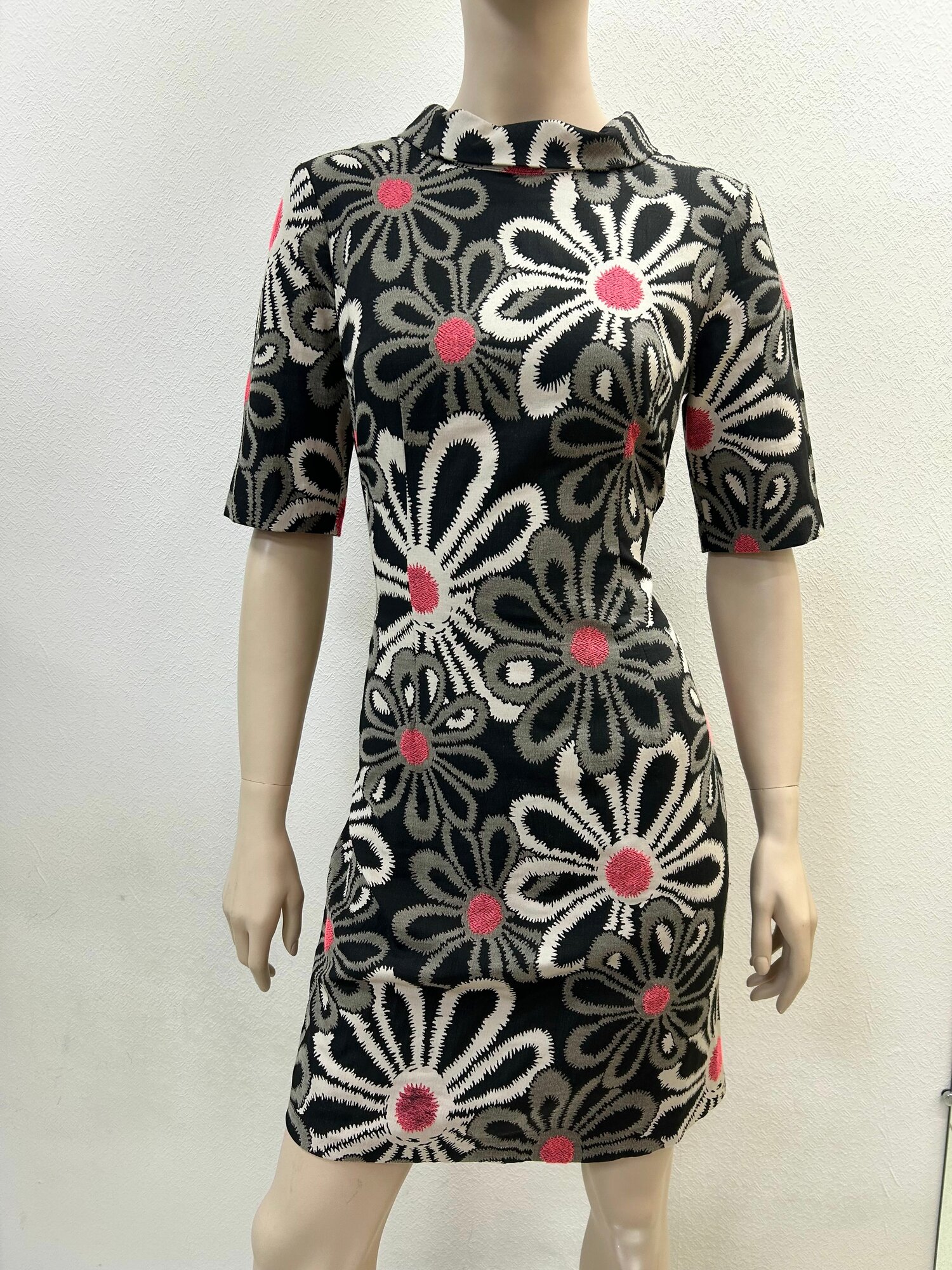 Платье LORA GRIG Весна-лето 2025