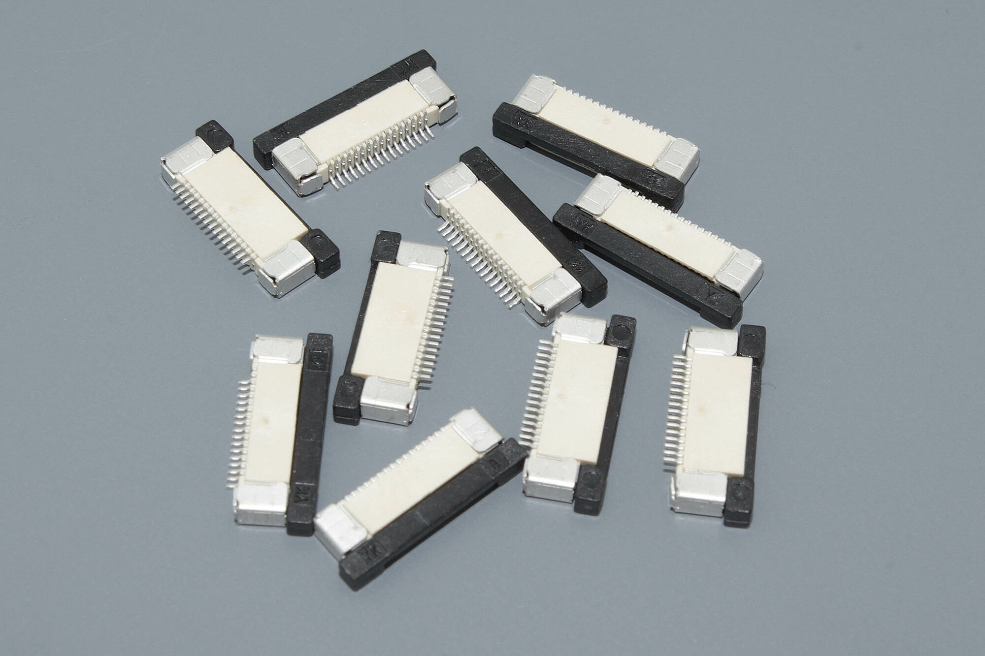 Разъем FPC Half Coverage Bottom Contact 0.5K-BX-16PWB 16 pin высота 2мм шаг 0,5мм 10 шт