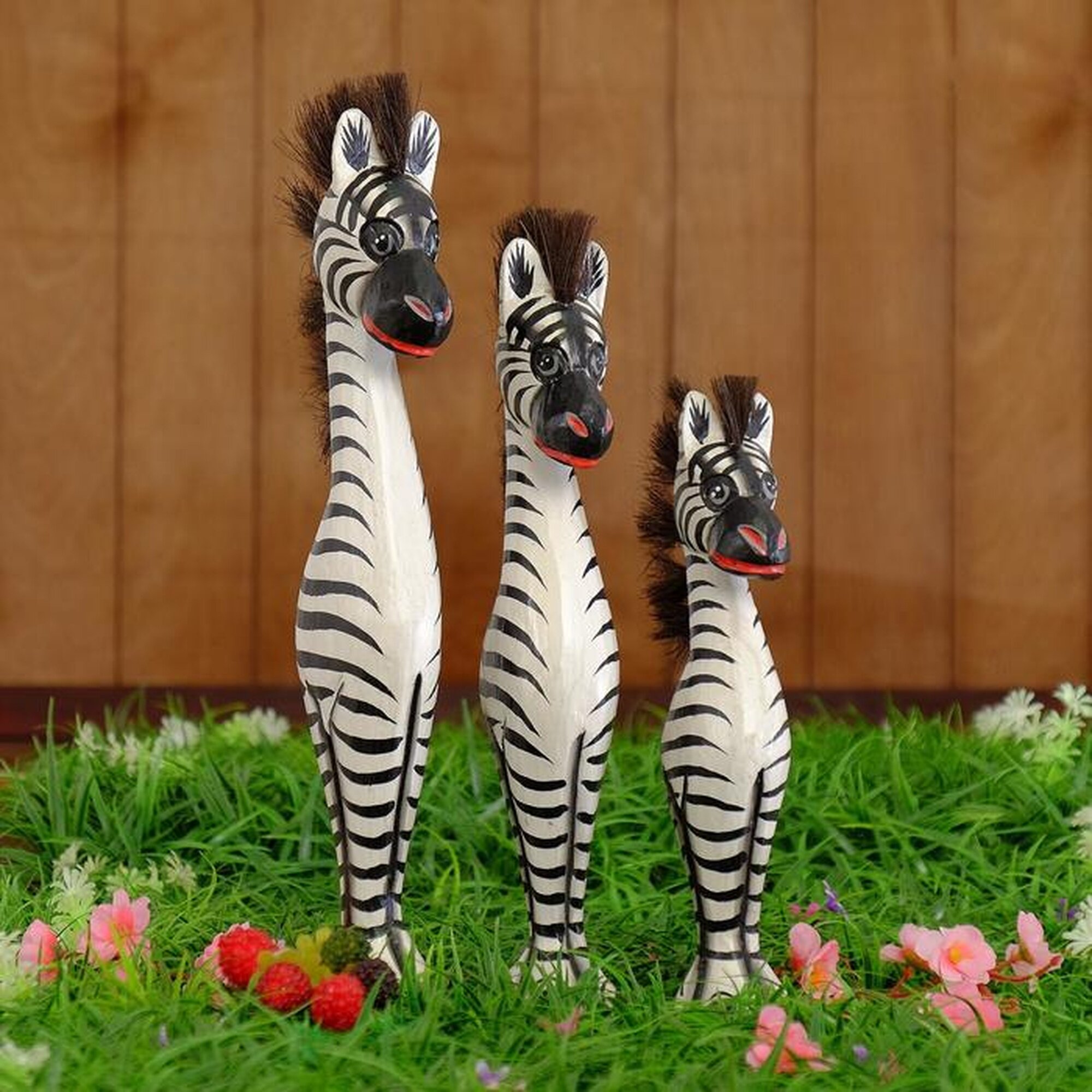 Сувенир «Семейство зебр», набор 3 шт, h=40 см, h=35 см, h=30 см, дерево
