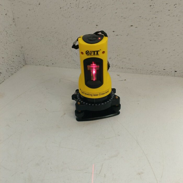 Лазерный уровень FIT IT 18632