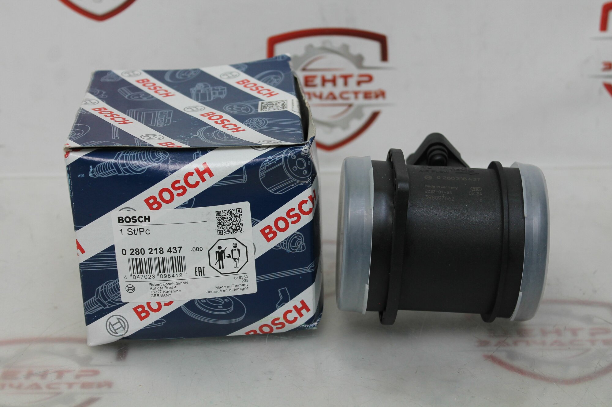 Датчик массового расхода воздуха (ДМРВ) BOSCH 0280218437