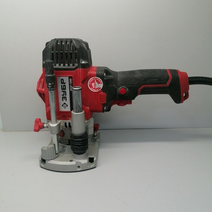 Фрезер ЗУБР ФМР-1200