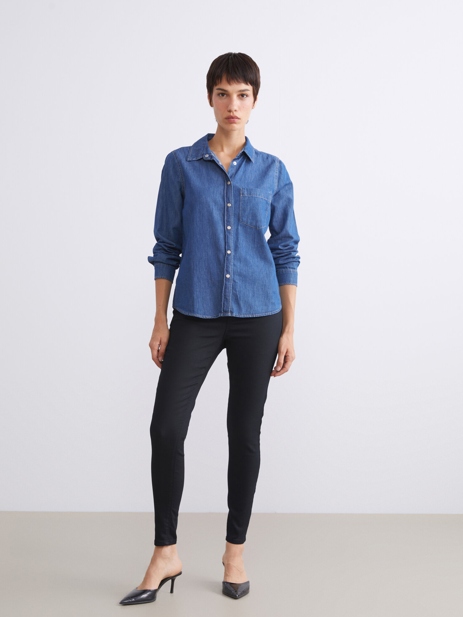 Джинсы скинни 