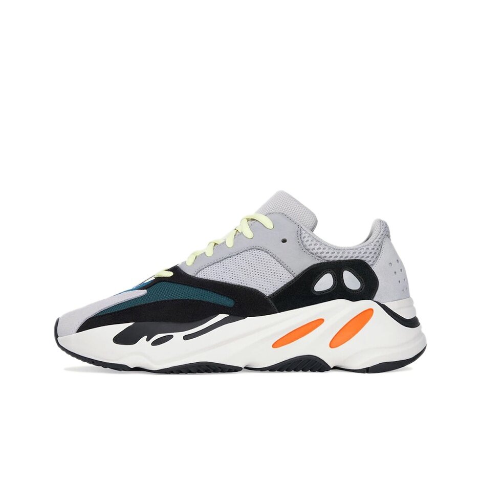 Кроссовки YEEZY BOOST 700