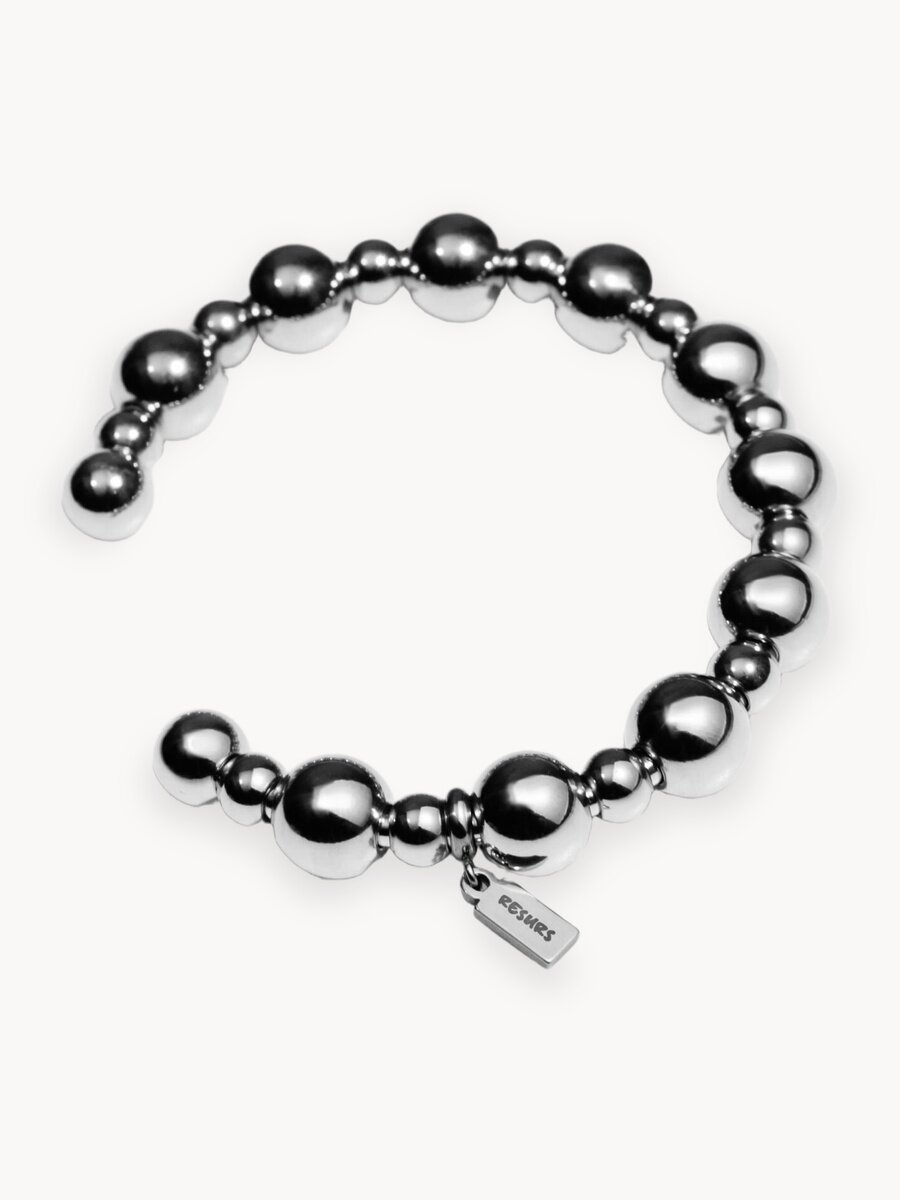 Жесткий браслет