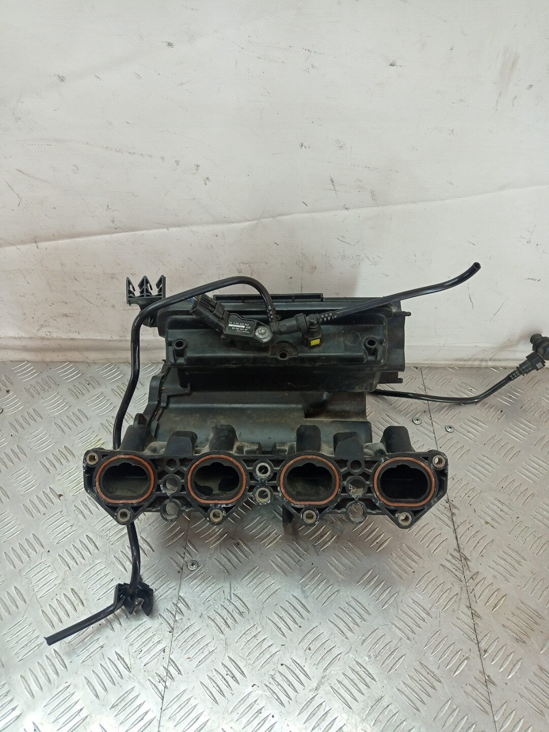 Впускной коллектор Peugeot 206 2002 0261230043