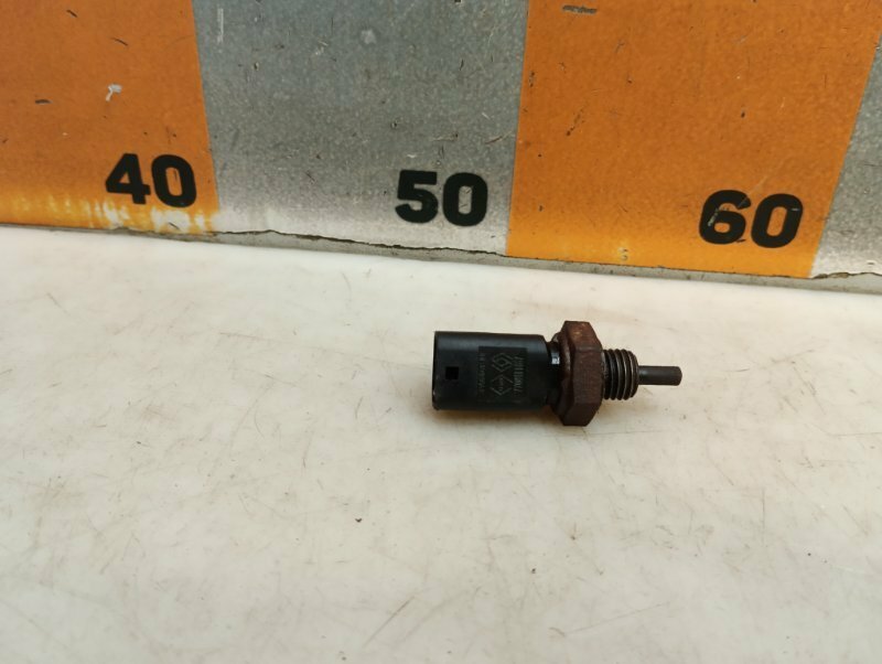 Б/У Датчик температуры Renault Logan 2007 1 396148 RENAULT арт. 7700113867