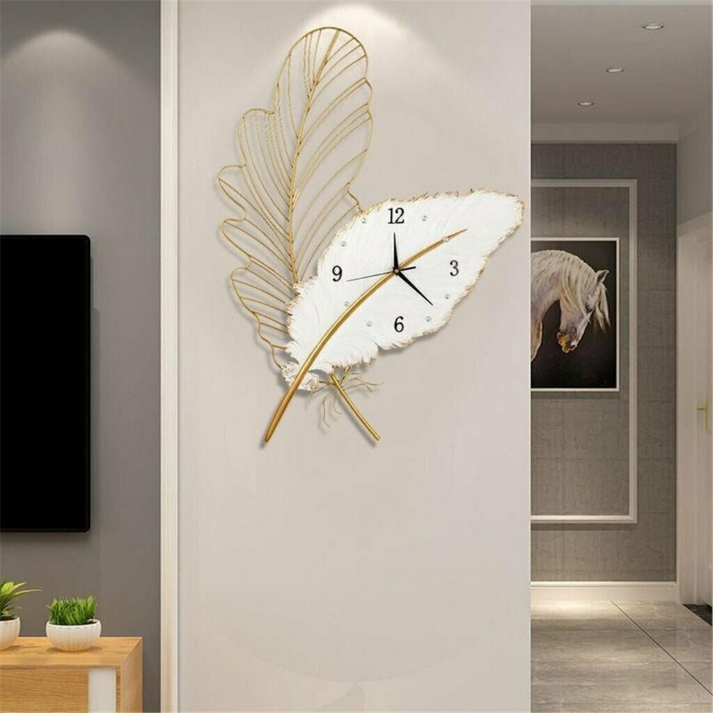 Настенные часы, 55 см х 78 см