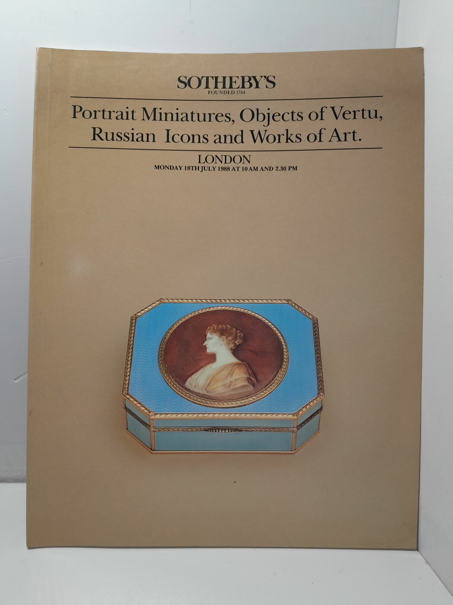 Сотбис. Портретные миниатюры, предметы икон Vertu и произведения русского искусства / Portrait Miniatures, Objects of Vertu Icons and Russian Works of Art