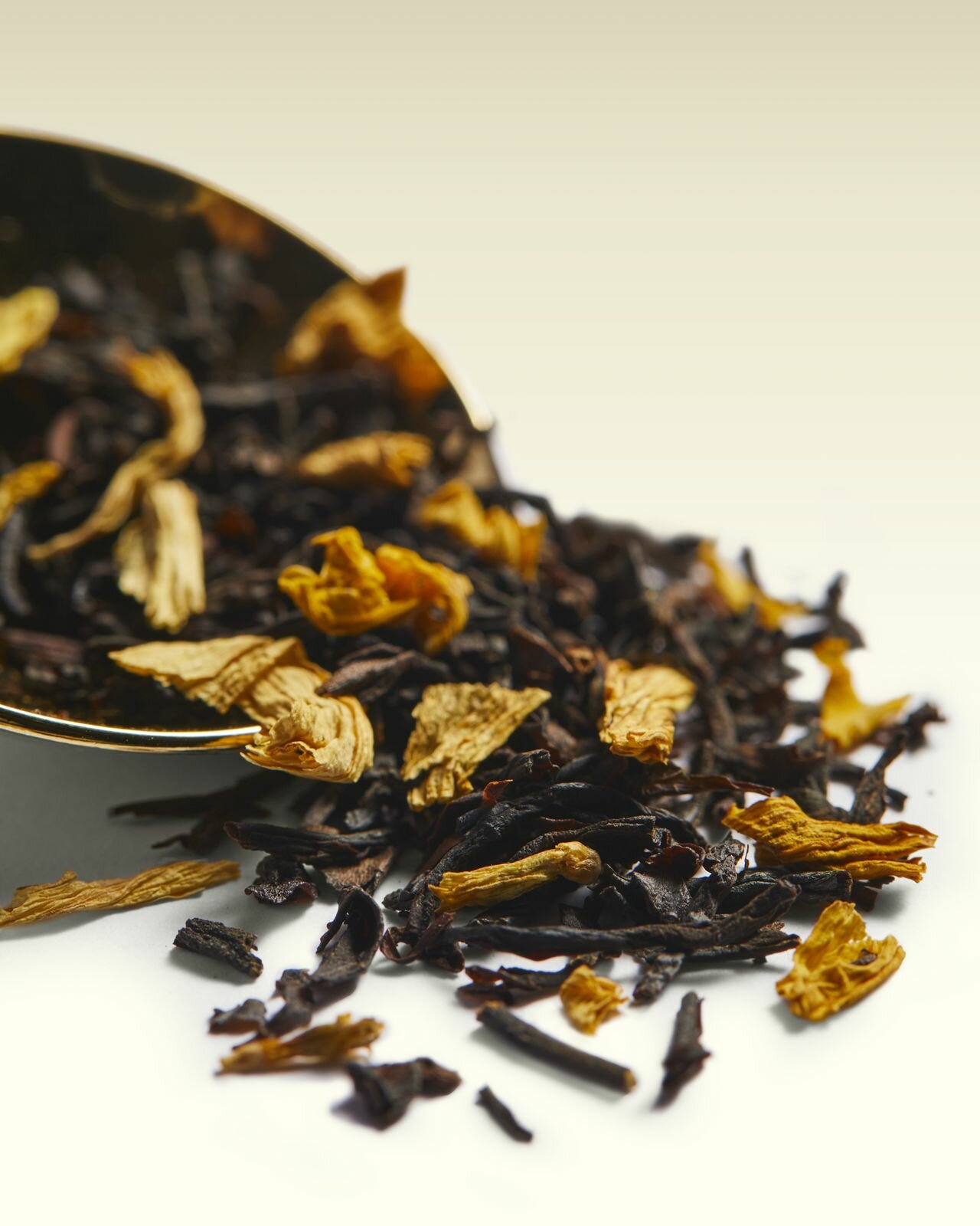 Чай черный TWG Apricot Tea/ TWG Абрикосовый чай 100 гр.