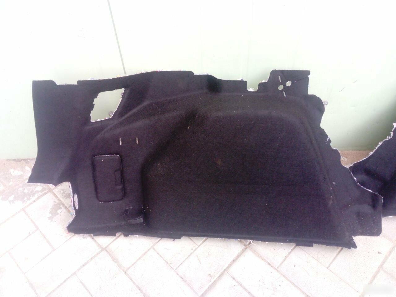 Обшивка багажника для Форд Фокус 3 Ford Focus III BM51A31149AF3JA6 1850494 BM51A31148AE3JA6 1717844