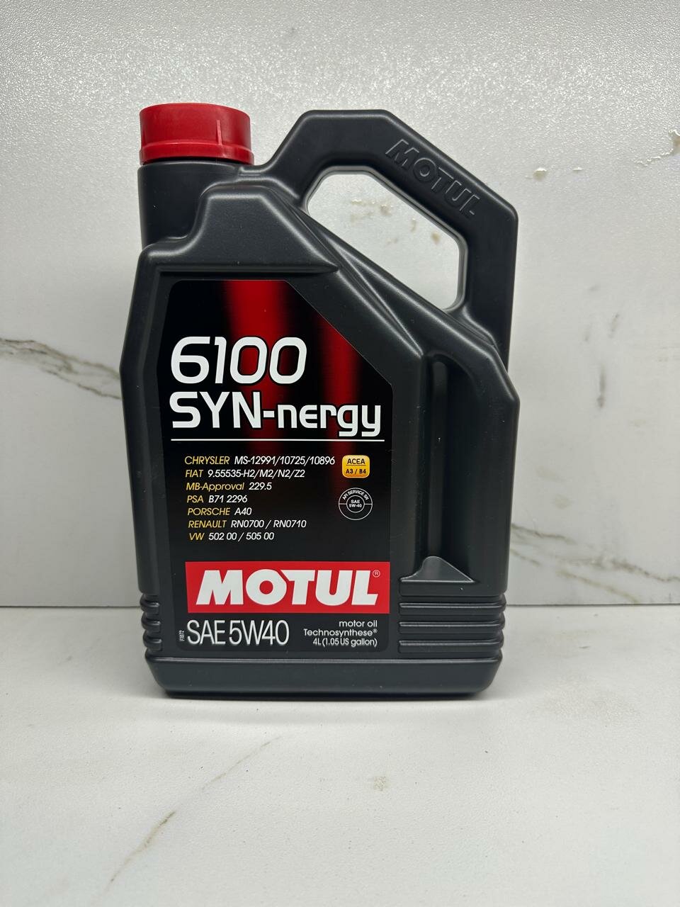 Масло моторное Motul 6100 Syn-Nergy 5W40 4 л 107978 MOTUL 107978