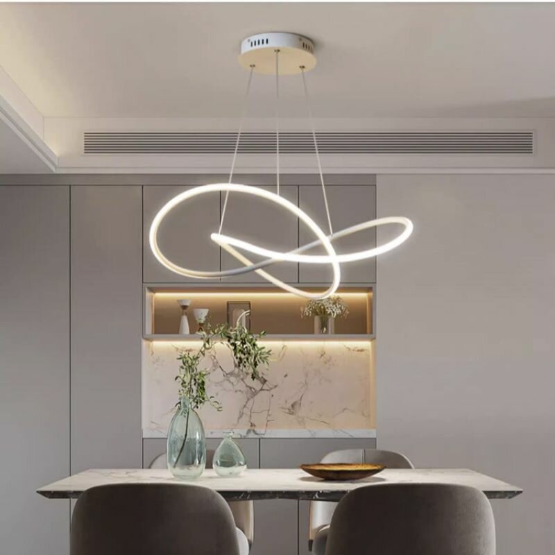 Подвесная люстра, столовая