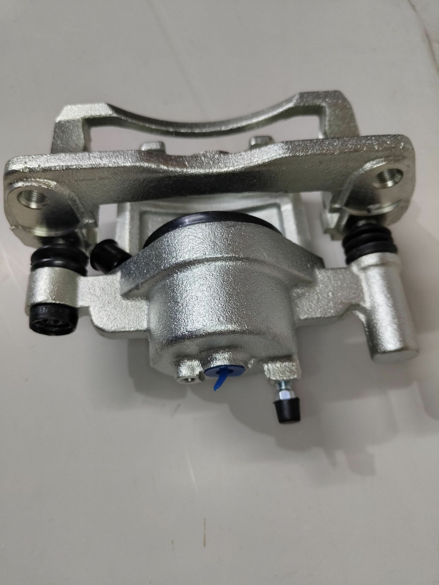 Суппорт передний левый Haima 3 [1.8 16V 5MT хетчбэк] GAZR3399ZL1