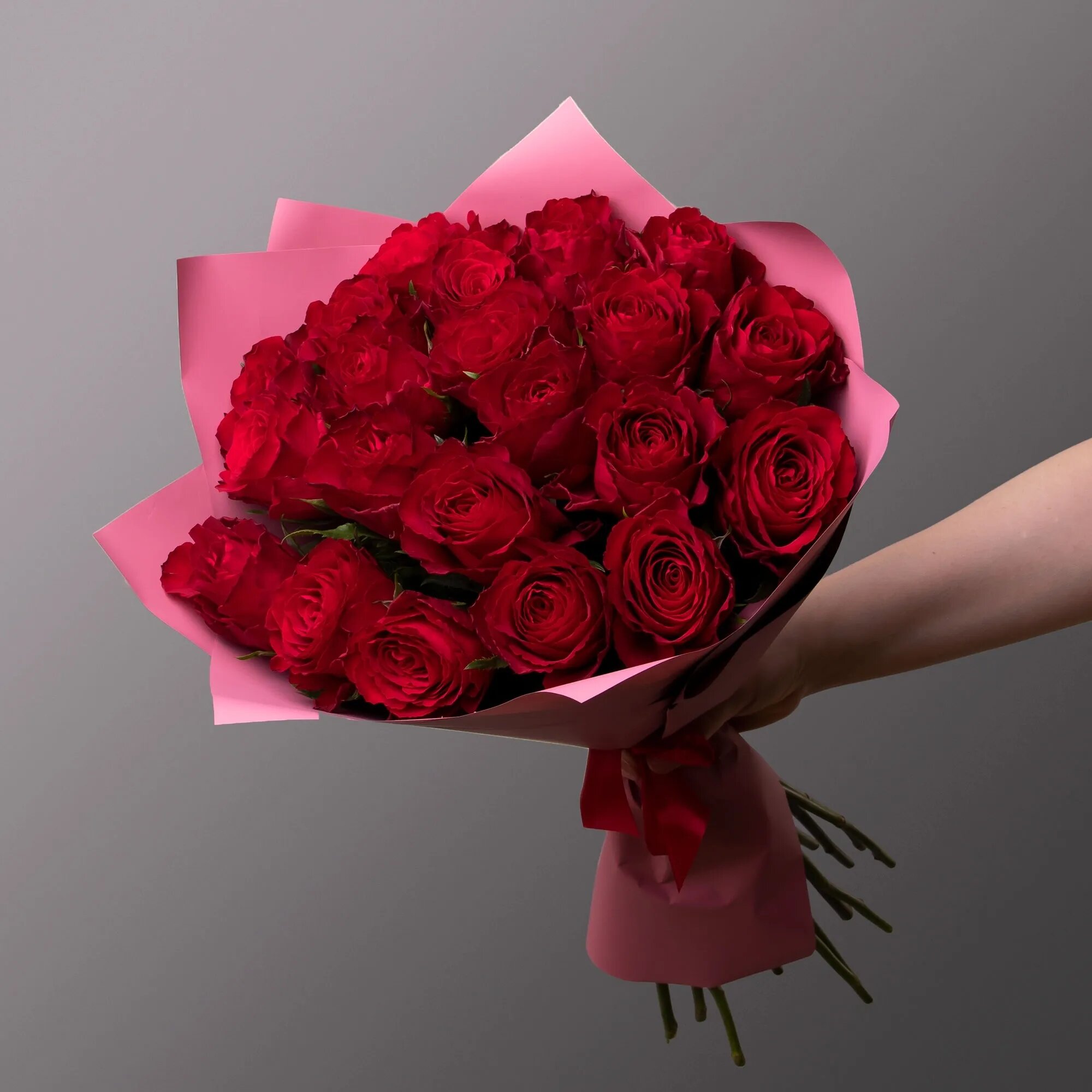 Букет Роза "Красная" 21 шт Высота 40 см в коробке и аквабоксе от "Простоцветы"
