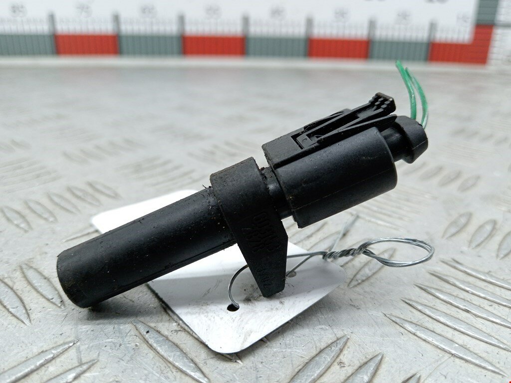 Датчик коленвала Mercedes S-Class (W220) A0031532828 арт. 2242923