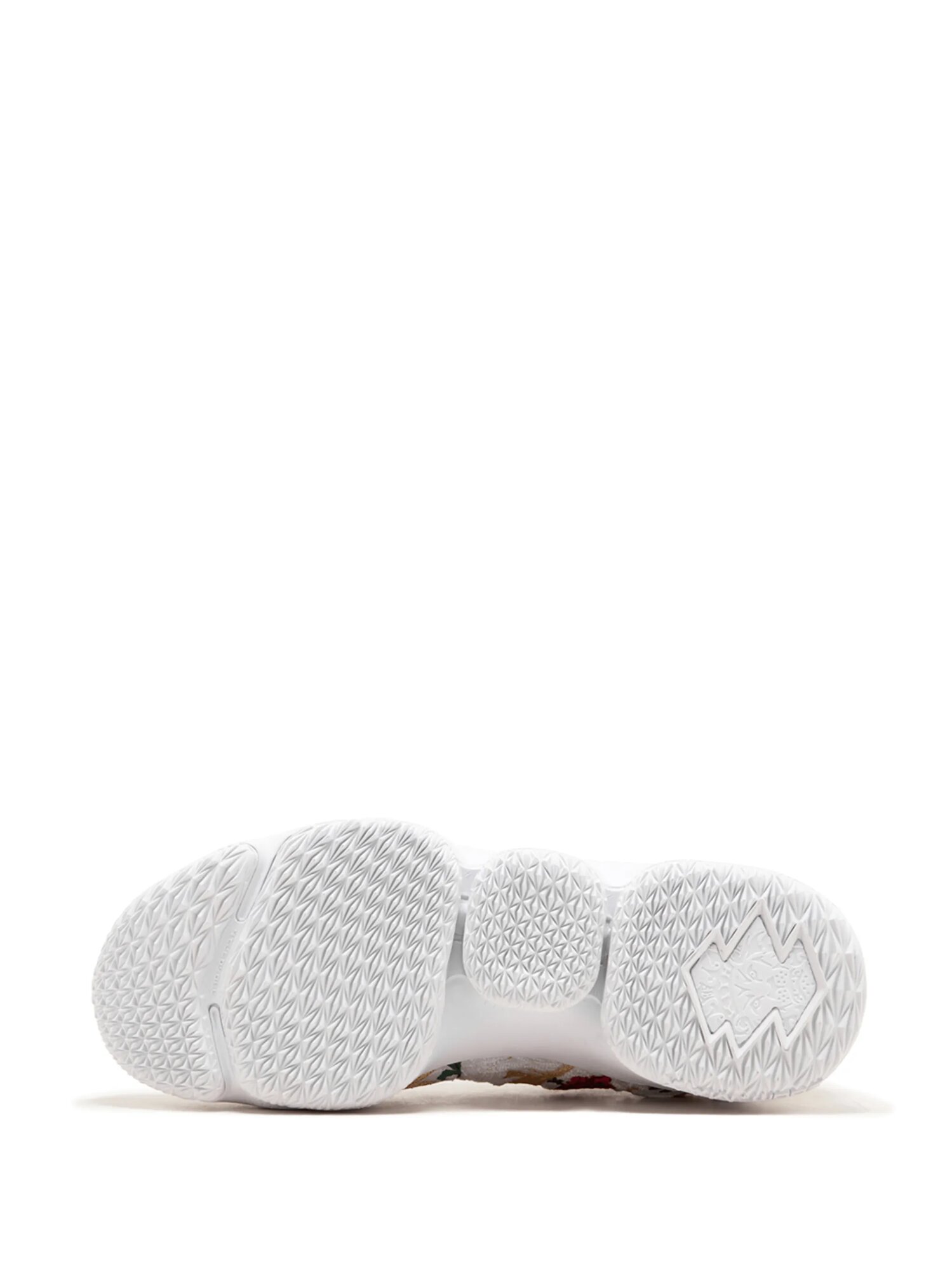 Кроссовки NIKE Lebron 15 Perf, размер 12.5 US, бежевый/белый — фото 1