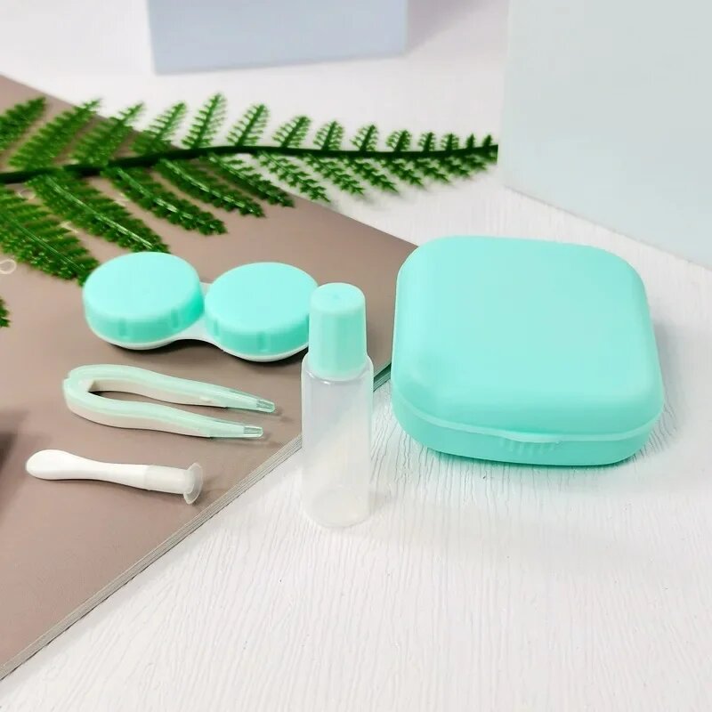 Мини-футляр для контактных линз