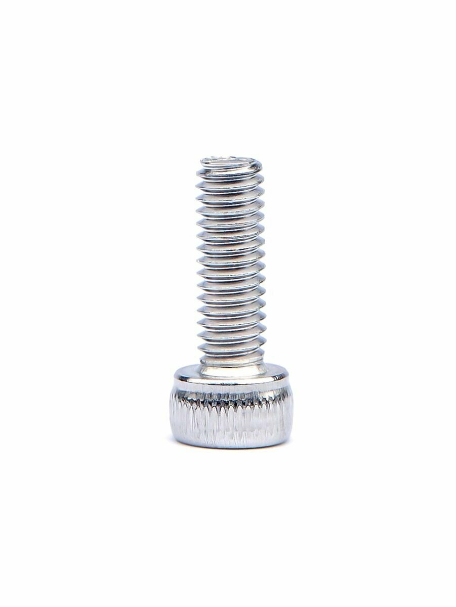 Винт DIN912 М4x12 A2-70 нержавеющий с цилиндрической головкой и внутренним шестигранником. Шаг резьбы 0,7мм. 10шт