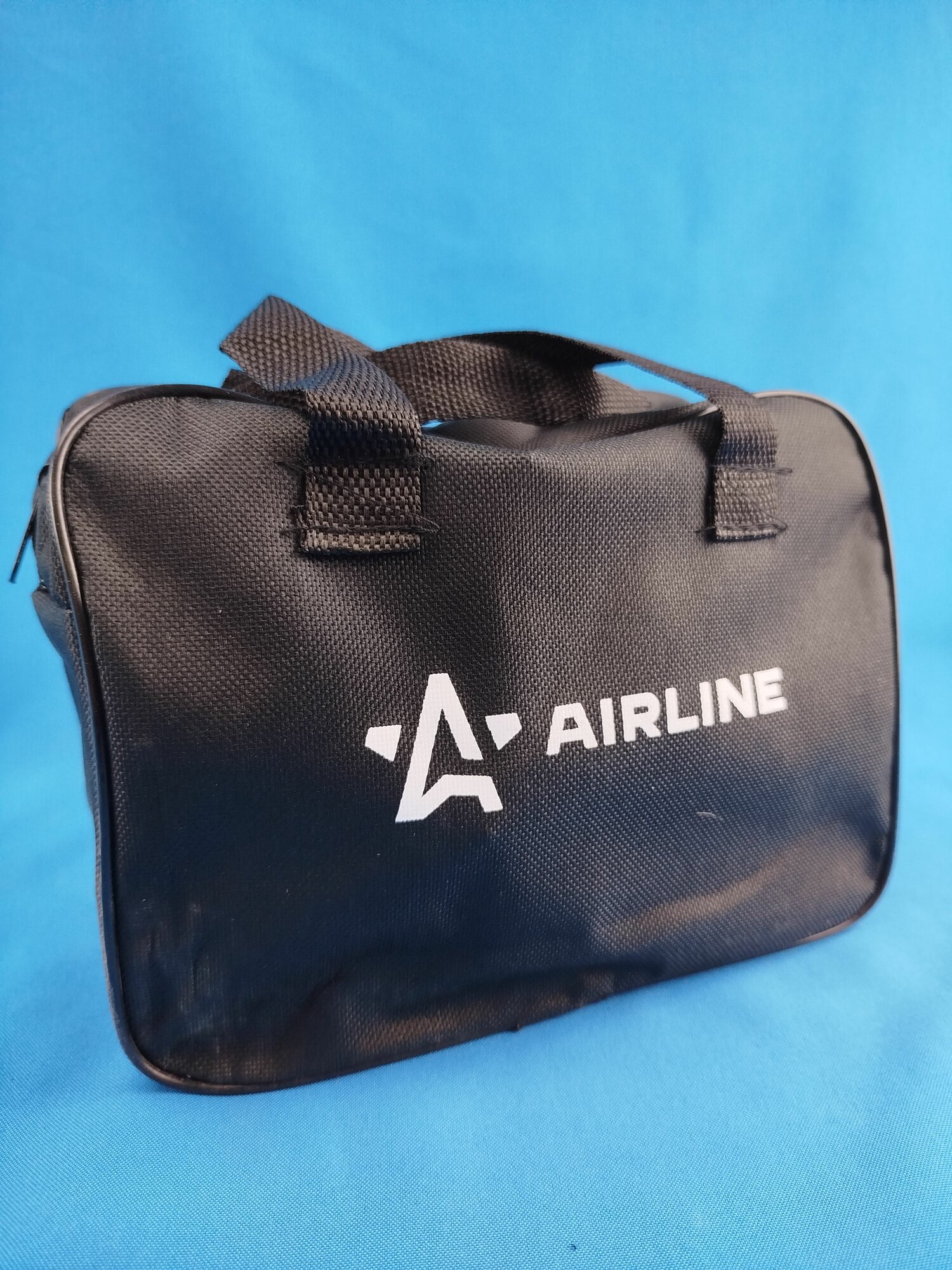 Компрессор "AIRLINE" от сети с сумкой (35л/мин, 6атм, 220В)